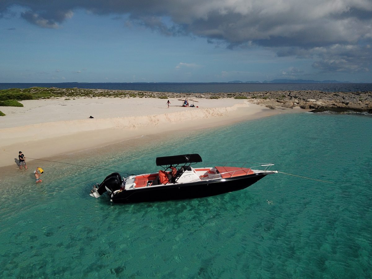 Private Boat Charter SXM - Paper Boat Charter SXM