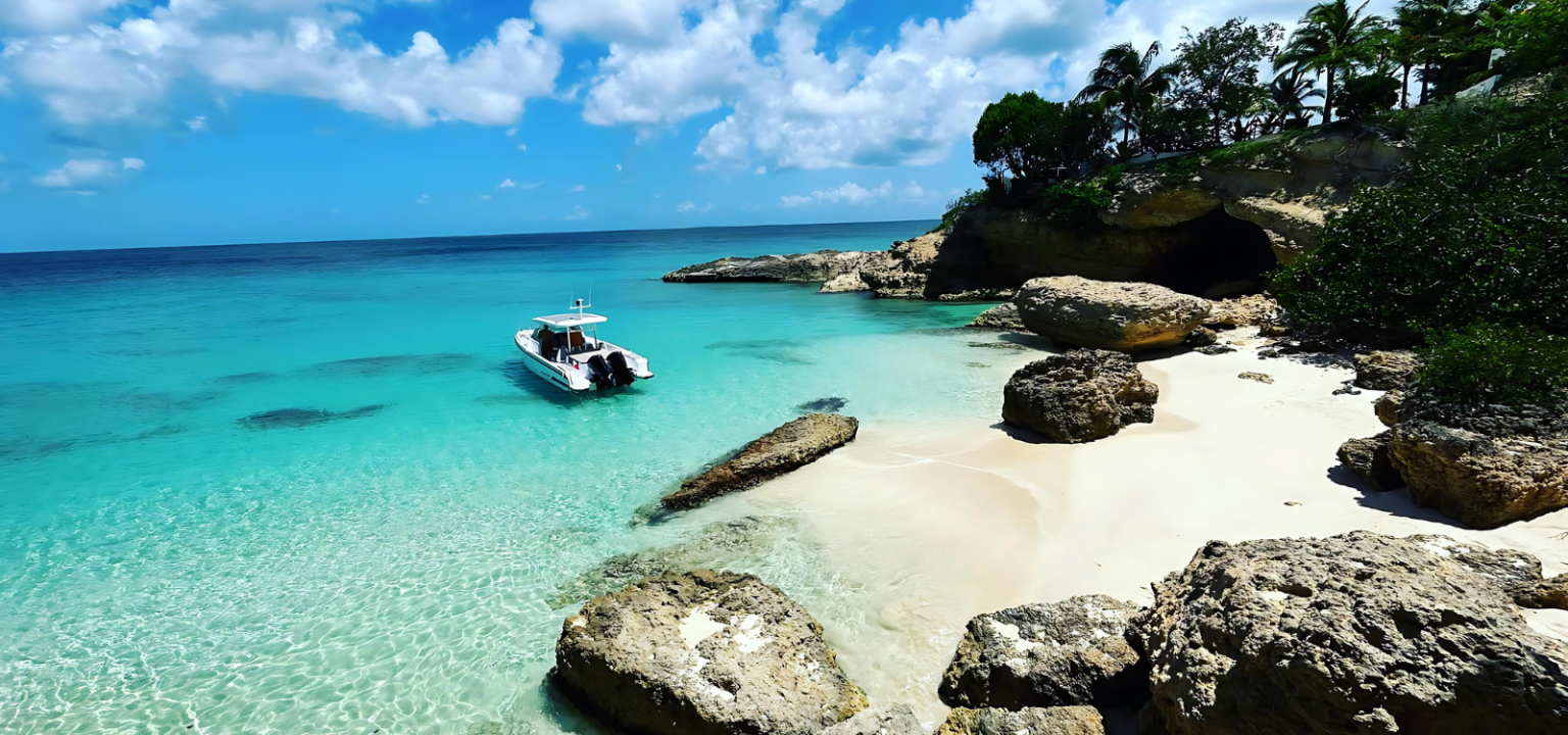 Private Boat Charter SXM - Paper Boat Charter SXM